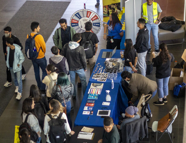 Clubs connect students to build communities of interests - The Dialog